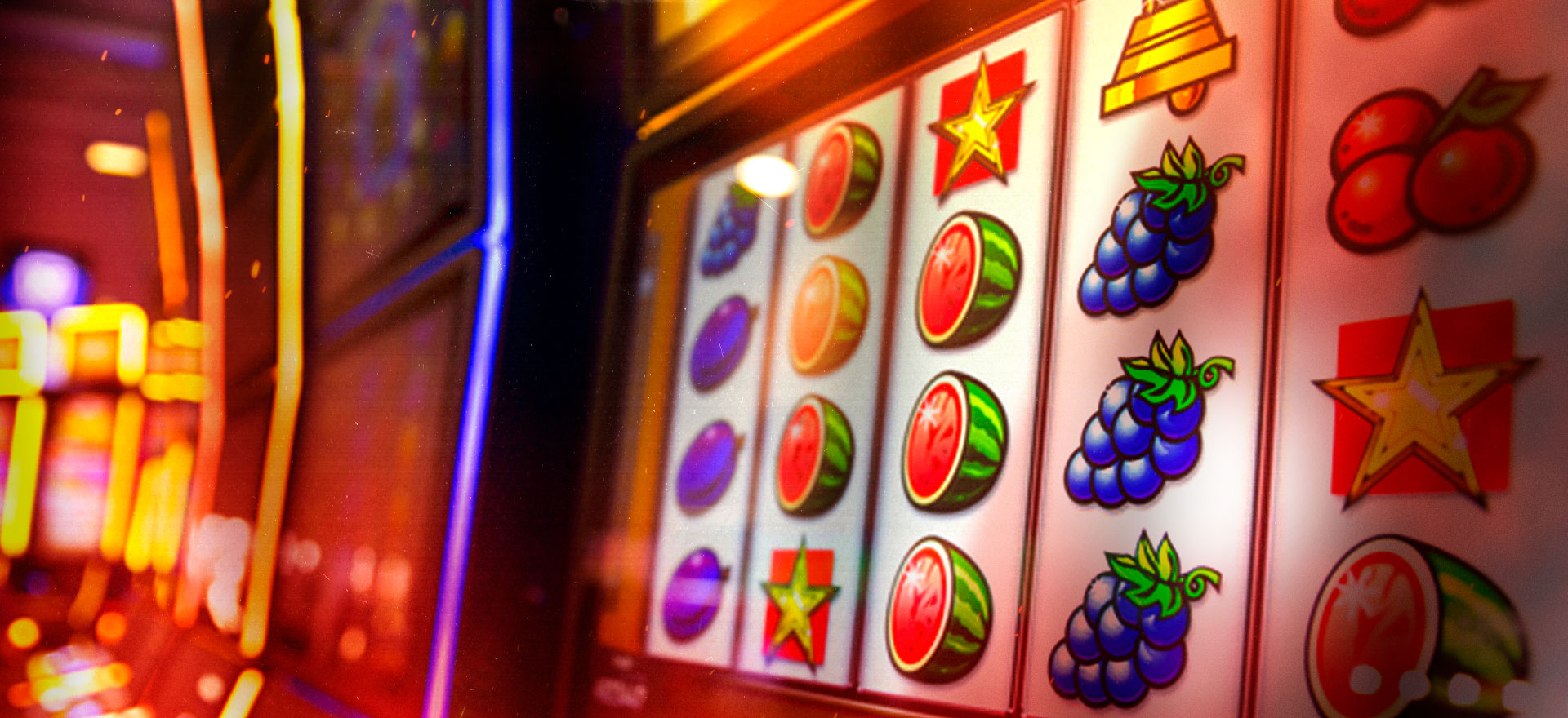 How to Read a Paytable: Understanding Slot Game Payouts - PokerStars ...